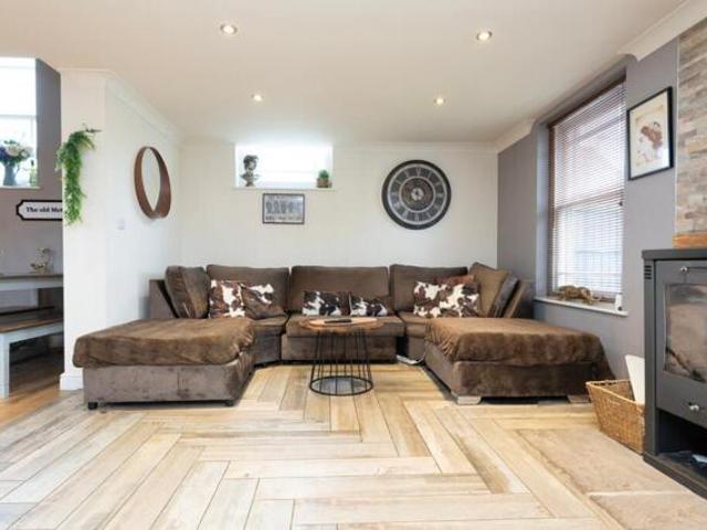 House 3 Bedroom For Sale Lincolnshire Lincolnshire 229000 ELS100456859