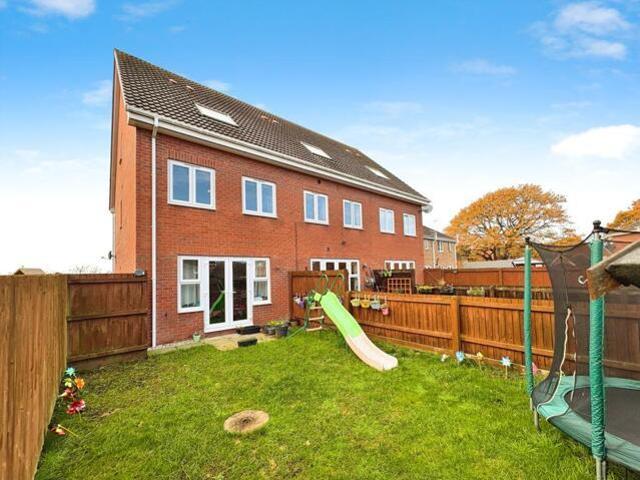 House 3 Bedroom For Sale Lincolnshire Lincolnshire 245000 ELS100786903