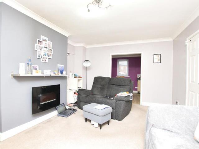 House 3 Bedroom For Sale Llanharry Llanharry 265000 ES99735757