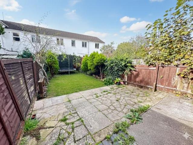 House 3 Bedroom For Sale Luton Luton 290000 ES101025868