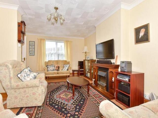 House 3 Bedroom For Sale Lydd Kent 280000 ES100540890