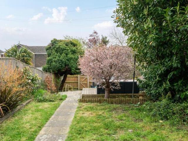 House 3 Bedroom For Sale Lymington Hampshire 360000 ELS101231627