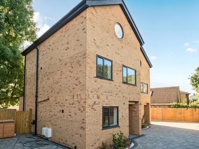 House 3 Bedroom For Sale Morden Greater London 1150000 ES98834302