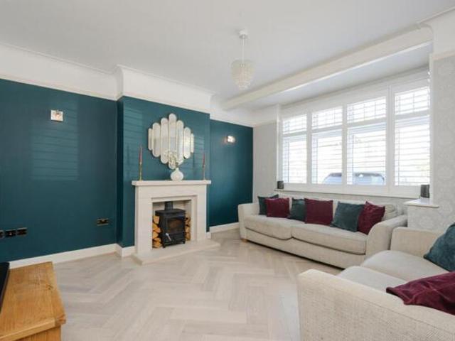 House 3 Bedroom For Sale Morden Greater London 900000 ES101892064