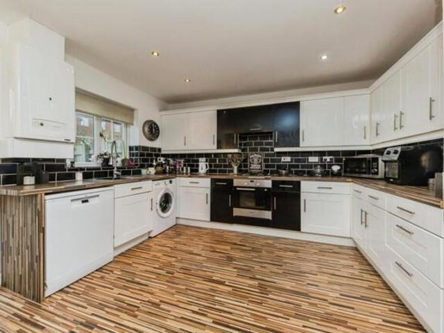 House 3 Bedroom For Sale Macclesfield Cheshire East 350000 ELS101168312