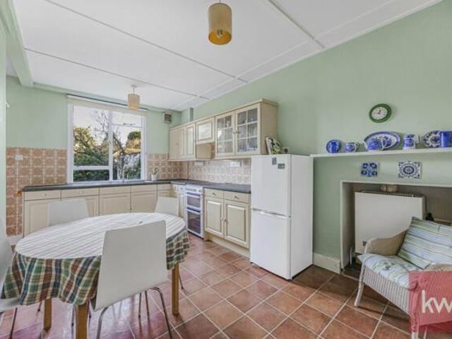 House 3 Bedroom For Sale Maidenhead Windsor And Maidenhead 500000 ELS99926268