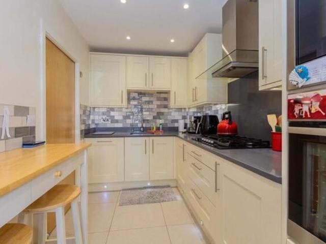 House 3 Bedroom For Sale Maidenhead Windsor And Maidenhead 635000 ES101351886