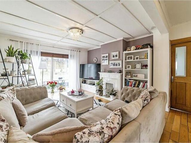 House 3 Bedroom For Sale Manchester Bury 280000 ELS100158525