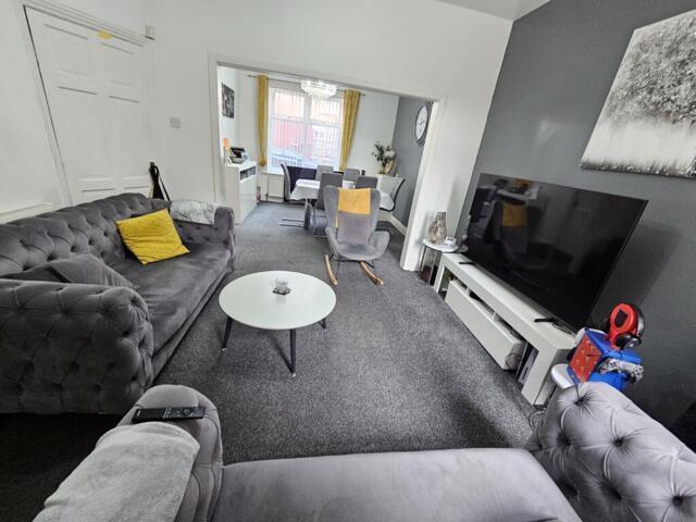 House 3 Bedroom For Sale Manchester Greater Manchester 260000 ES99688586