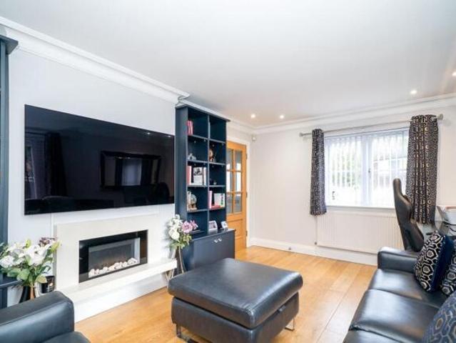 House 3 Bedroom For Sale Markyate Hertfordshire 500000 ES101677765