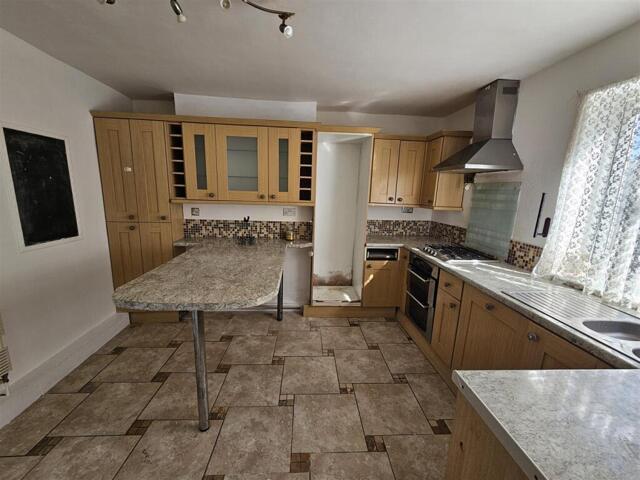 House 3 Bedroom For Sale Meden Vale Meden Vale 124950 ES100685354