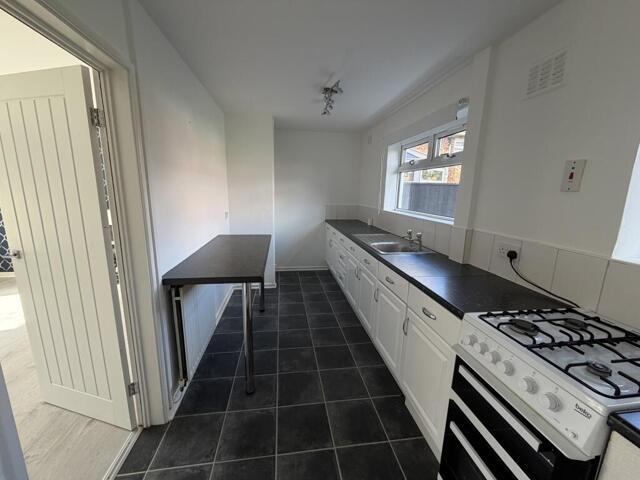 House 3 Bedroom For Sale Middlesbrough Middlesbrough 120000 ES101678073