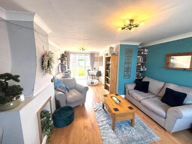 House 3 Bedroom For Sale Mildenhall Suffolk 200000 ES100579216