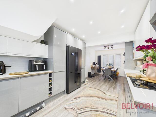 House 3 Bedroom For Sale Nottingham Nottingham 430000 ELS98800854