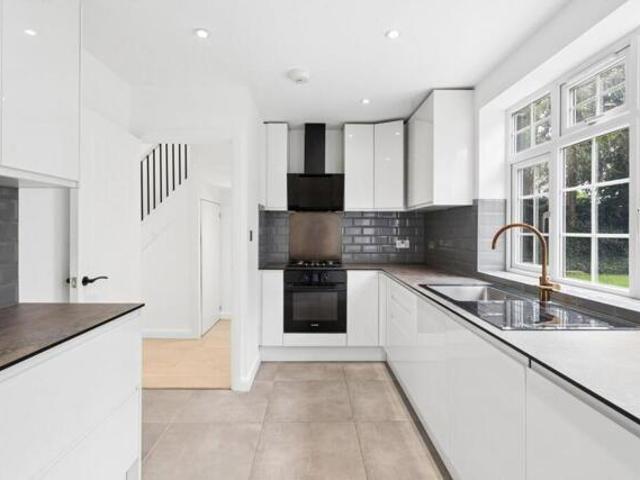 House 3 Bedroom For Sale Northwood Greater London 899950 ES101892235
