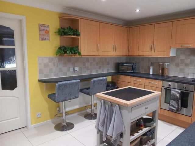 House 3 Bedroom For Sale North Yorkshire North Yorkshire 240000 ELS98386906