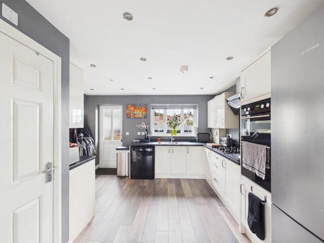 House 3 Bedroom For Sale North Yorkshire North Yorkshire 269950 ES101025907