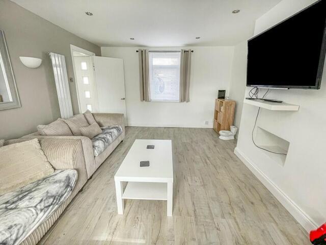 House 3 Bedroom For Sale North Yorkshire Leeds 185000 ELS99688487