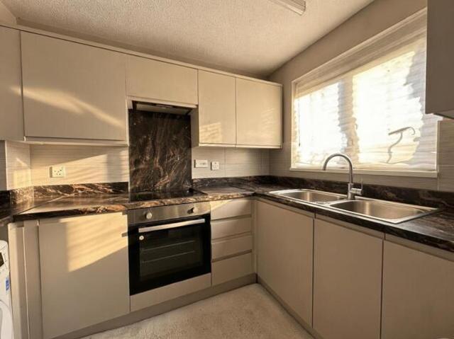 House 3 Bedroom For Sale Northampton Northamptonshire 229995 ES100578924