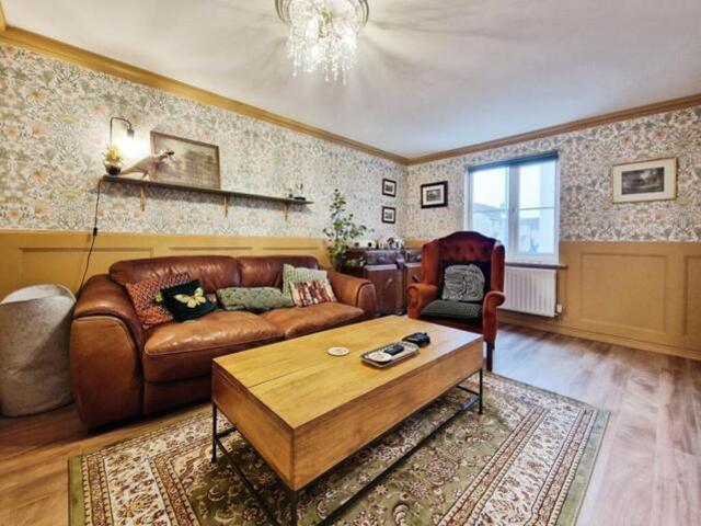 House 3 Bedroom For Sale Nailsworth Gloucestershire 340000 ES99203978