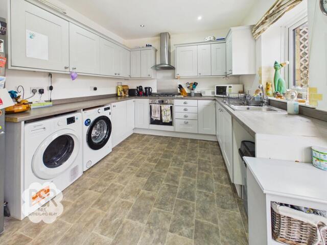 House 3 Bedroom For Sale New Mills Derbyshire 300000 ES99840341