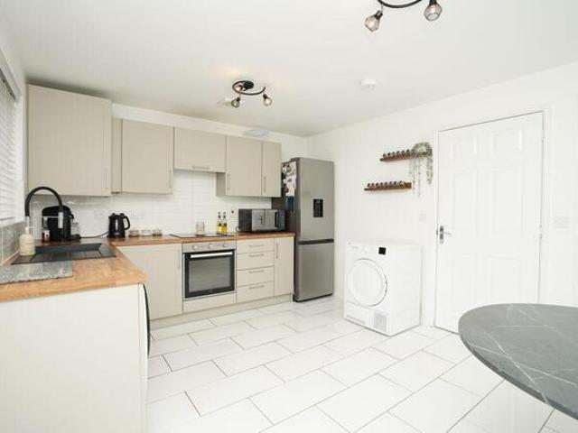 House 3 Bedroom For Sale New Ollerton Nottinghamshire 200000 ES100786952
