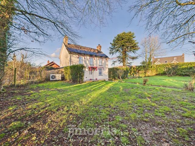 House 3 Bedroom For Sale Newcastle Emlyn Carmarthenshire 299999 ES98545759