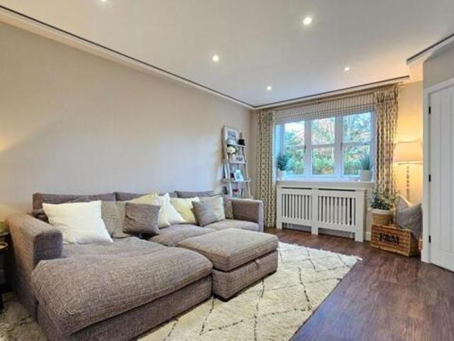 House 3 Bedroom For Sale Newbury West Berkshire 460000 ES98263009