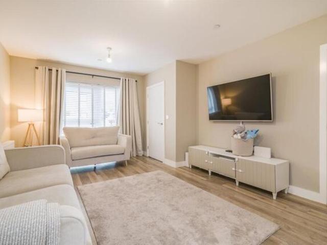 House 3 Bedroom For Sale Newport Isle Of Wight 280000 ELS101675723