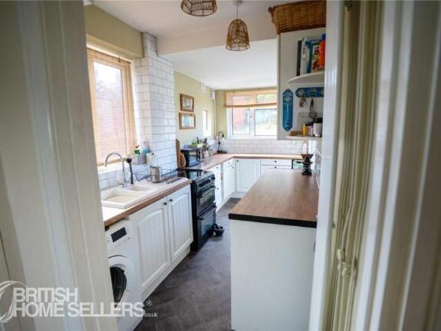 House 3 Bedroom For Sale Newport Newport 220000 ELS99029386