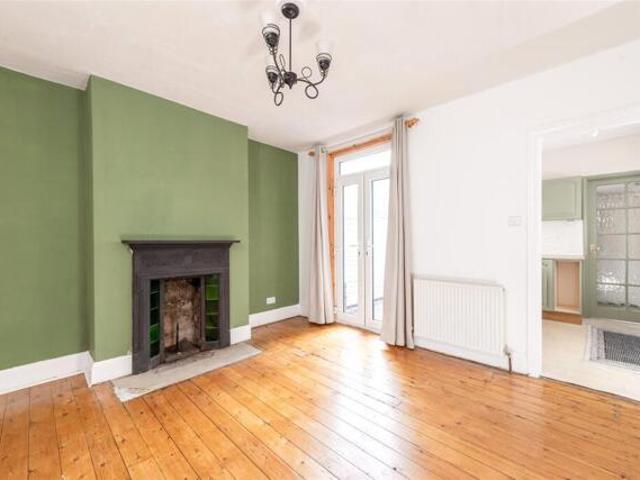 House 3 Bedroom For Sale Newport Pagnell Milton Keynes 350000 ES99773439