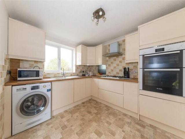 House 3 Bedroom For Sale Newport Pagnell Milton Keynes 400000 ELS101100112