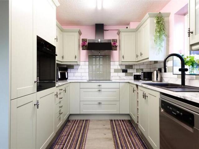 House 3 Bedroom For Sale Newtown Newtown 255000 ES100132232