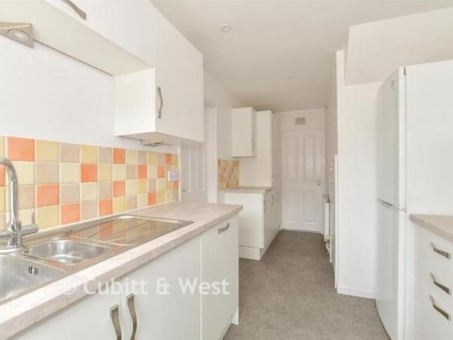 House 3 Bedroom For Sale Southwater West Sussex 400000 ES100366457