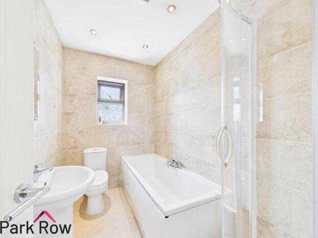 House 3 Bedroom For Sale South Milford North Yorkshire 210000 ES98612647