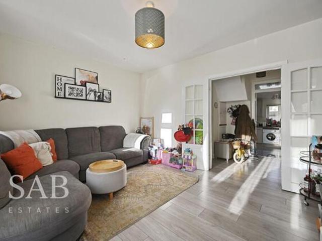 House 3 Bedroom For Sale Southall Greater London 480000 ES98612545