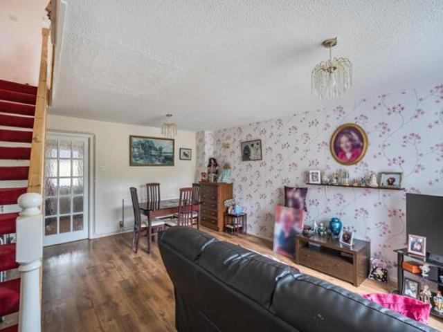 House 3 Bedroom For Sale Somerset Somerset 245000 ES98903751