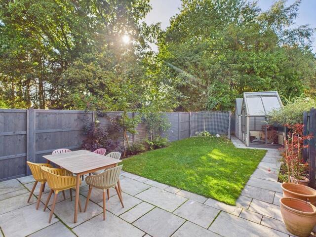 House 3 Bedroom For Sale Saighton Cheshire West And Chester 345000 ELS98834824