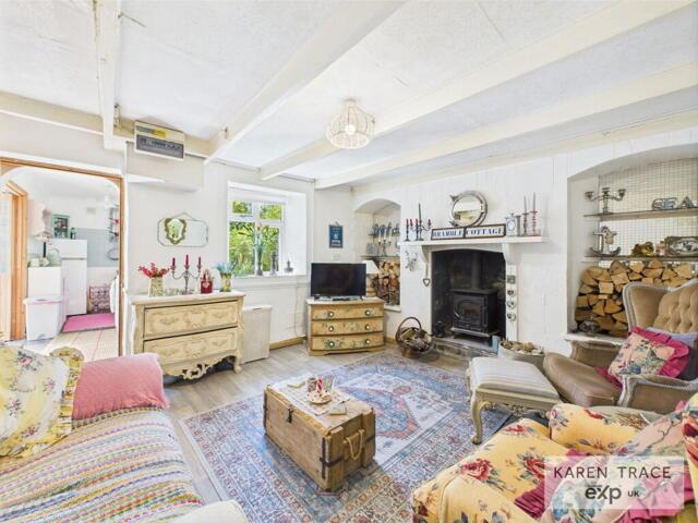 House 3 Bedroom For Sale Saint Austell Cornwall 265000 ES100648919