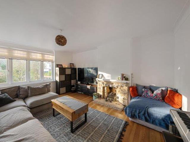 House 3 Bedroom For Sale Sanderstead Greater London 675000 ELS101678850