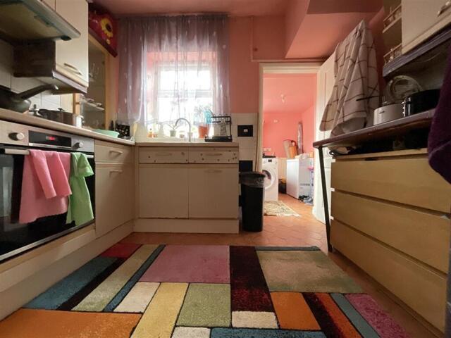 House 3 Bedroom For Sale Scarborough North Yorkshire 120000 ES101931723