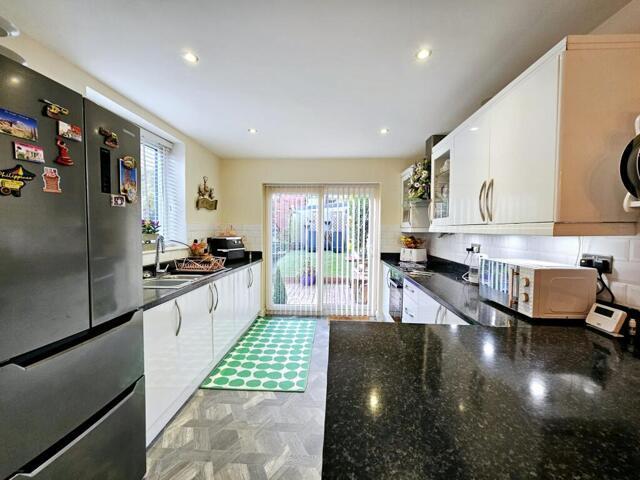 House 3 Bedroom For Sale Scarborough North Yorkshire 250000 ES100854923