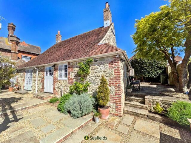 House 3 Bedroom For Sale Seaview Isle Of Wight 1215000 ES101796787