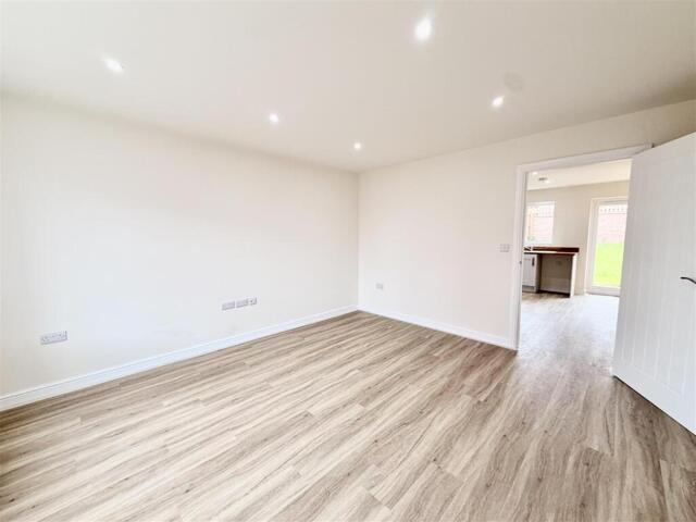 House 3 Bedroom For Sale Shepshed Shepshed 269000 ELS101797015