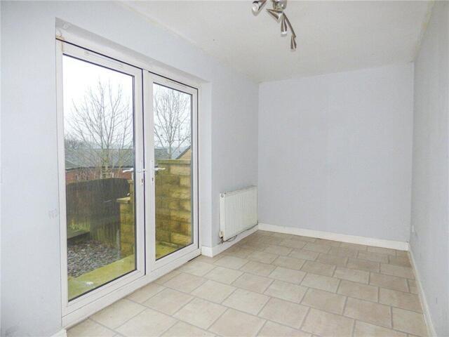 House 3 Bedroom For Sale Shipley Bradford 160000 ES99608308