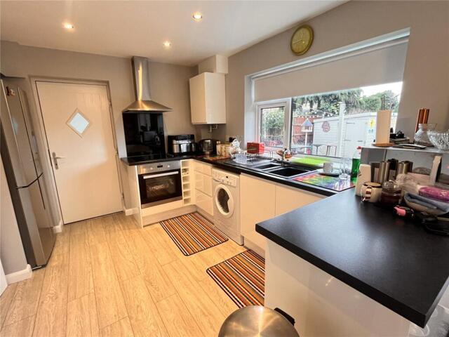House 3 Bedroom For Sale Shrewsbury Shropshire 260000 ES100240853