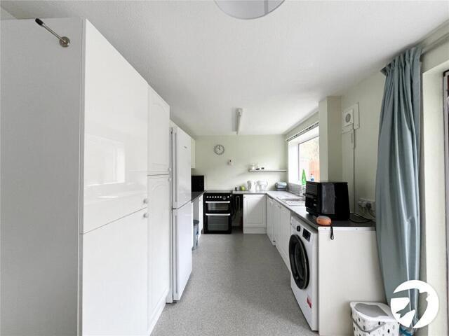 House 3 Bedroom For Sale Sittingbourne Kent 240000 ES99475784