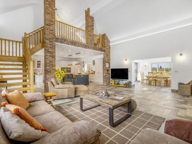 House 3 Bedroom For Sale Spalding Lincolnshire 750000 ES100579219
