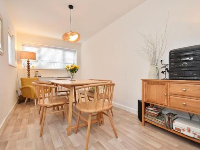 House 3 Bedroom For Sale St. Neots Cambridgeshire 290000 ES100684865