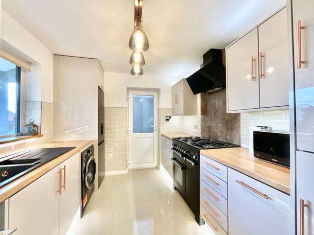 House 3 Bedroom For Sale Stafford Staffordshire 335000 ES101168576